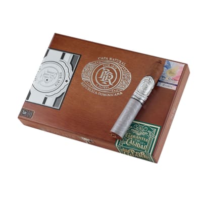 PDR Cigars Online for Sale | Famous Smoke